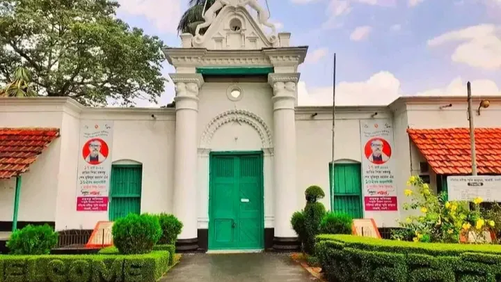Patisar Kuthibari - Tourist Places in Naogaon | Tourfo.com | Tourfo